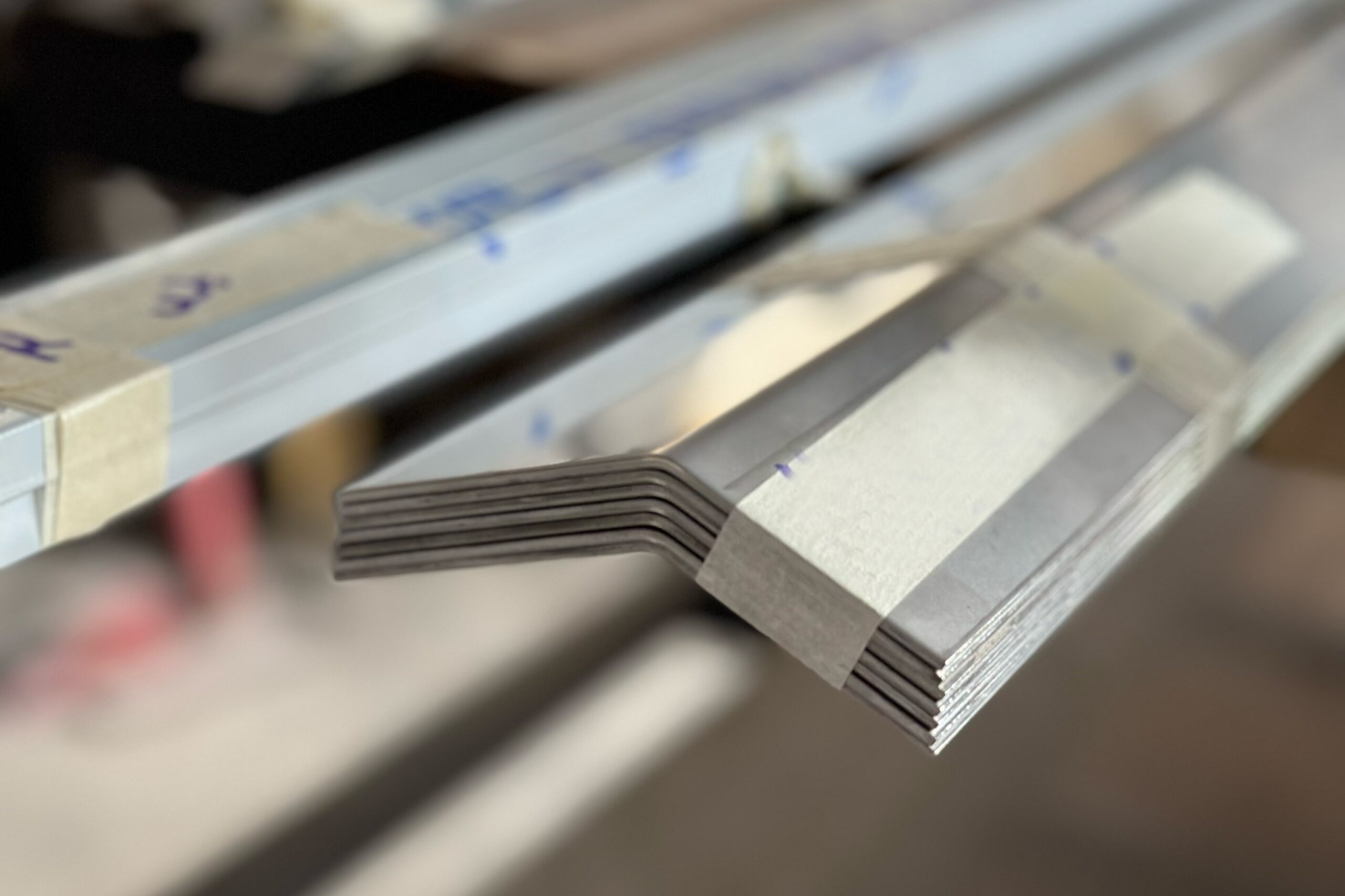 พับเหล็กคุณภาพ พับคมตรงแบบ ราคาถูก ได้งานไว ที่ tcfe